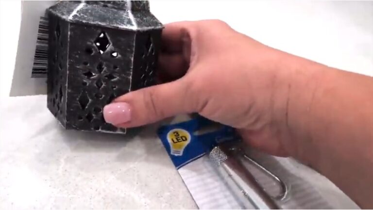 40 Insanely Brilliant Camping Hacks Straight from Dollar Tree