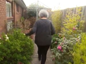 74-yr-old woman rents same house for 20 yrs and then learns she’s ...