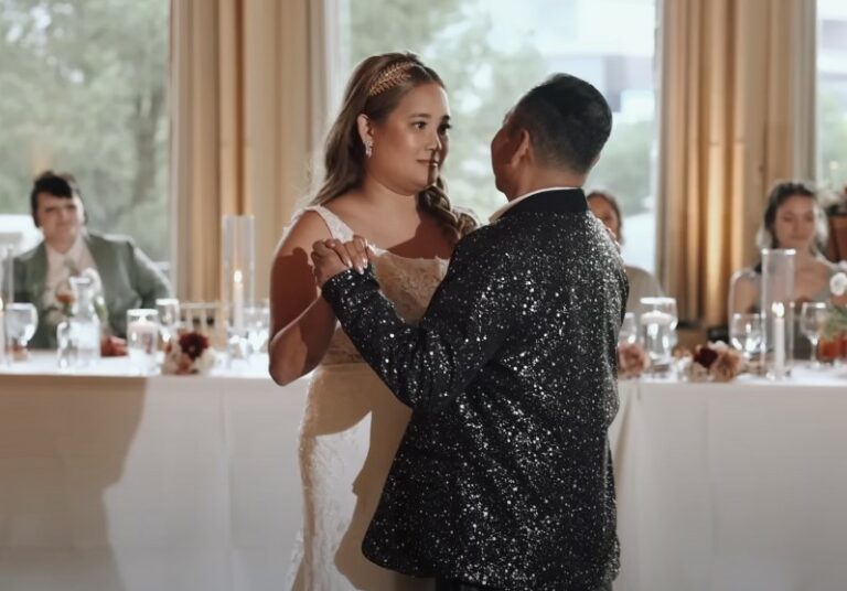 Bride and dad throw on Michael Jackson props and give everyone show ...