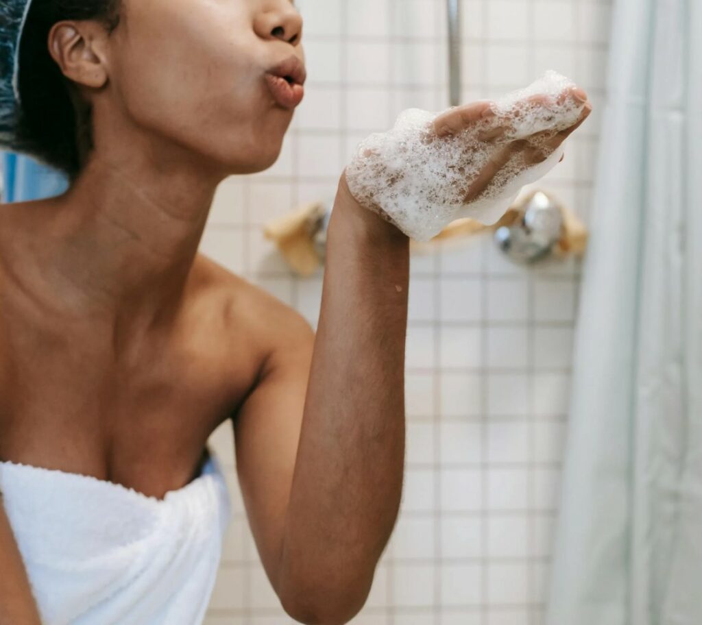 10 Hygiene Mistakes People Make Every Day Without Realizing It